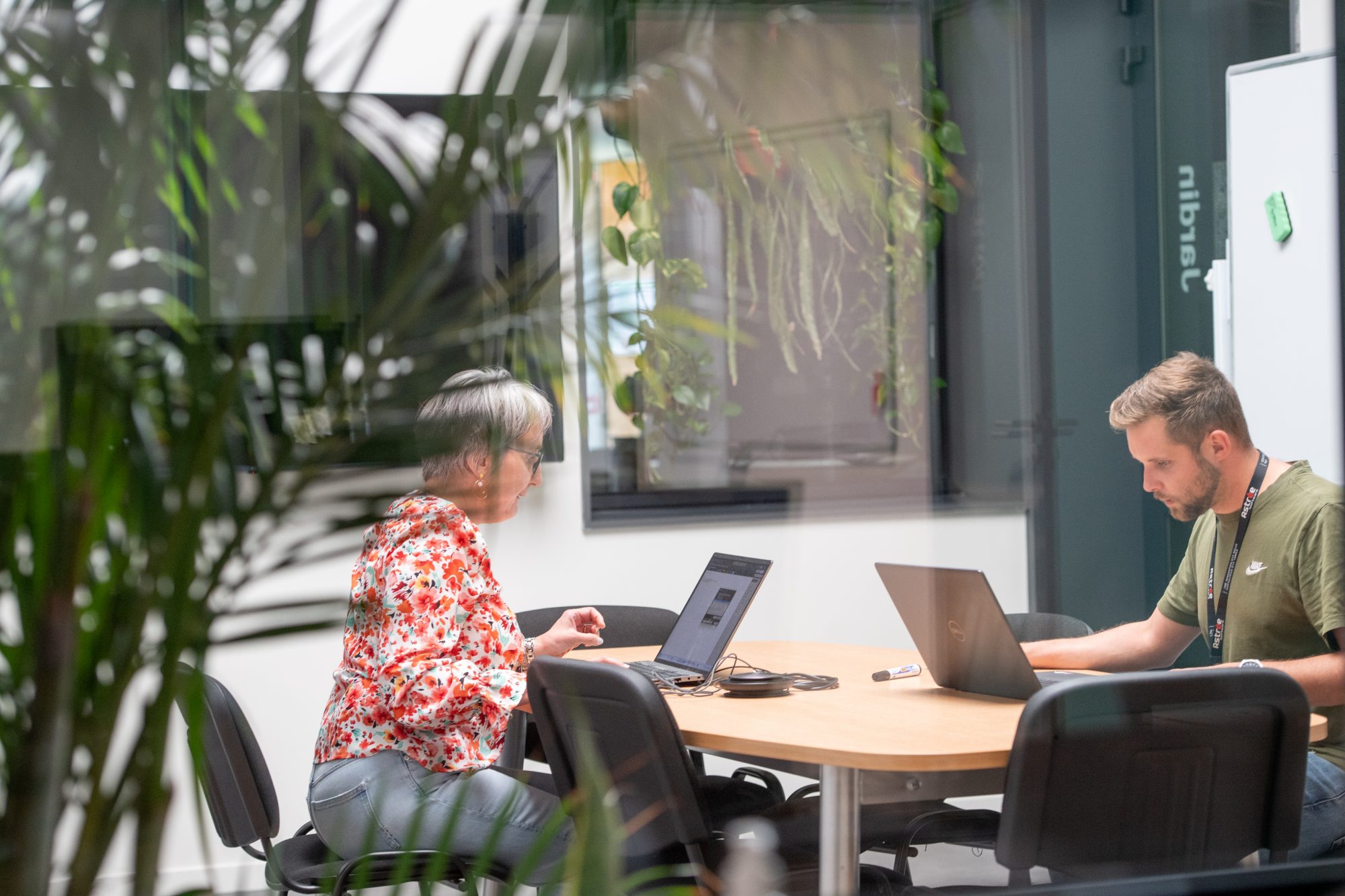 La société, Astrée Software : logiciel de suivi de production MES Aquiweb